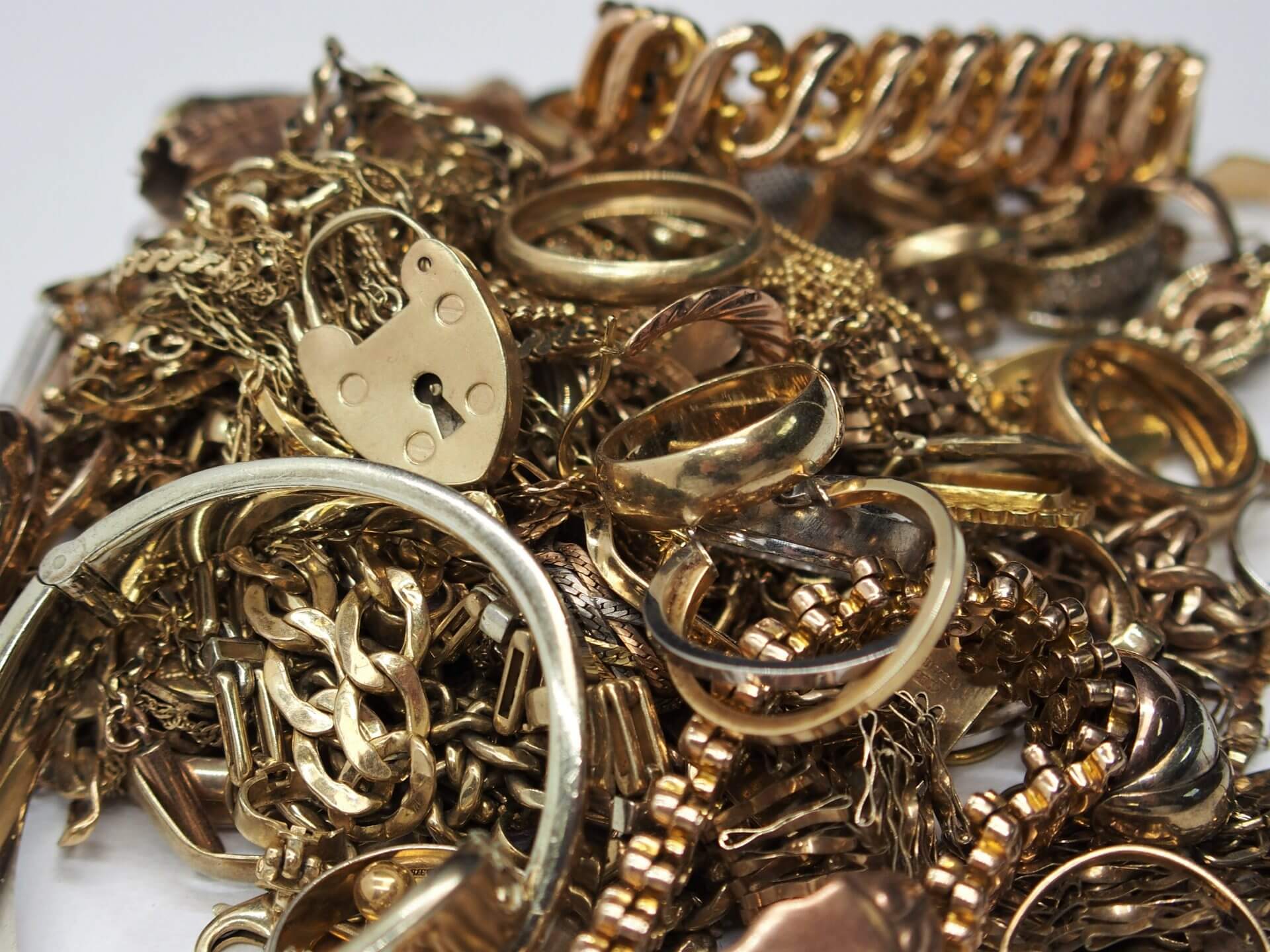 Scrap Gold, Silver & Precious Metals - Cashbrokers